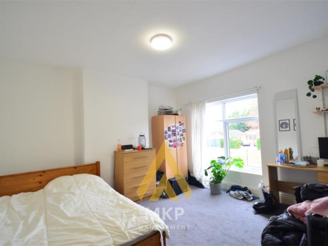 5 bedroom terraced house for rent in Pershore Road Selly Oak B29 7PU, B29
