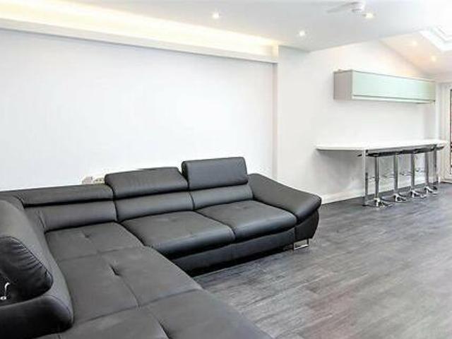5 Bedroom Terraced House For Rent In Preston