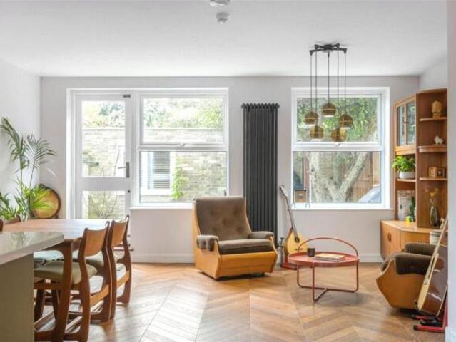 5 bedroom terraced house for rent in Putney Heath Lane, Putney, London, SW15