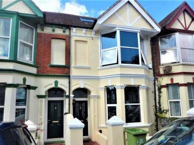 5 bedroom terraced house for rent in Reginald Road BexhillonSea TN39