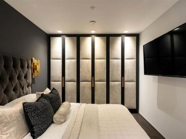 5 bedroom terraced house for rent in Westbourne Grove, Westbourne Park, W11