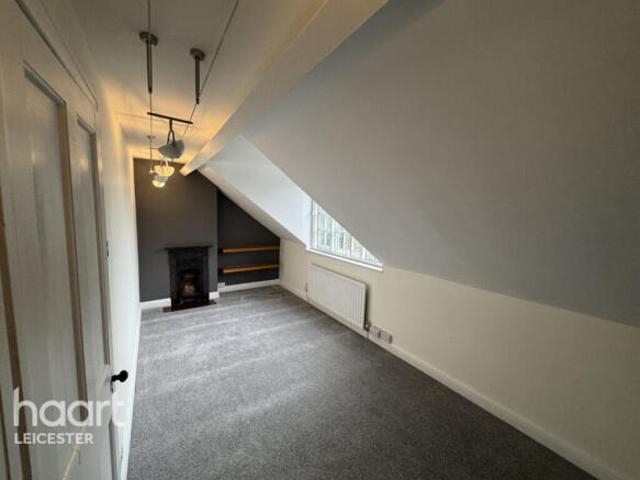 5 bedroom terraced house for rent in Westcotes Drive, LEICESTER, LE3