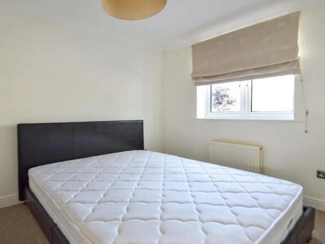 5 bedroom terraced house for rent in Wheat Sheaf Close, Canary Wharf, London, E14