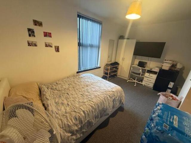 5 bedroom terraced house for rent in Wild Street, Derby, DE1