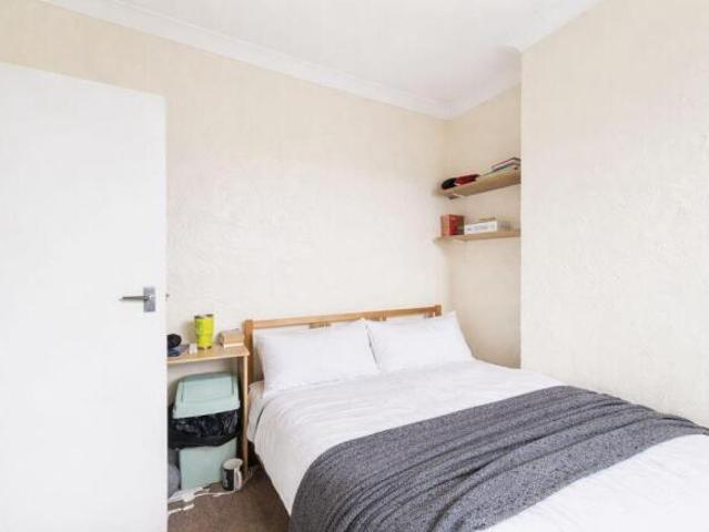 5 bedroom terraced house for rent in Viaduct Road, Brighton, BN1