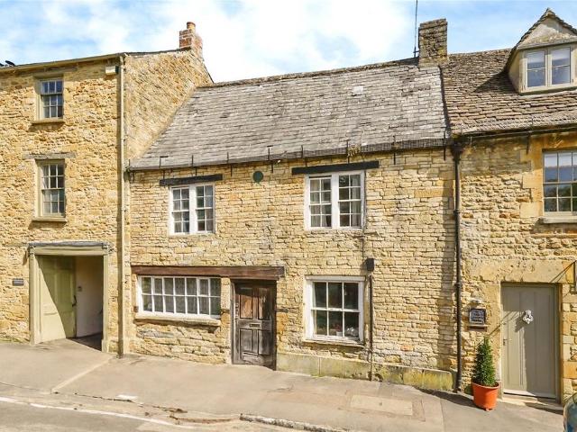 5 bedroom terraced house for sale