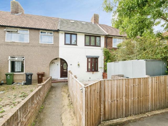 5 bedroom terraced house for sale
