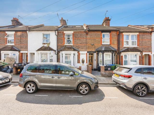 5 bedroom terraced house for sale
