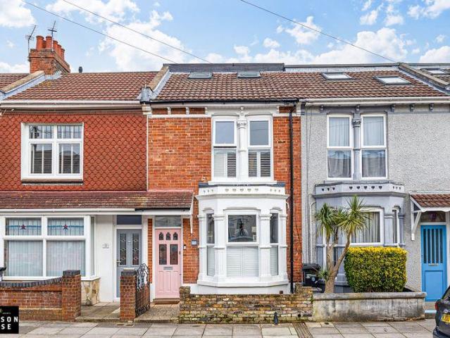 5 bedroom terraced house for sale
