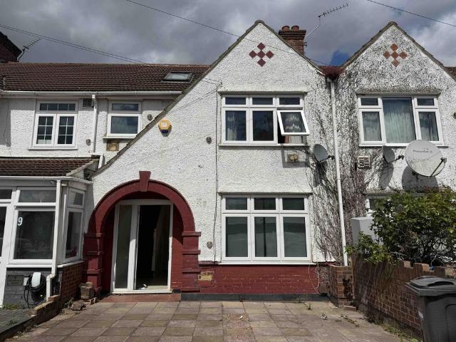 5 bedroom terraced house for sale