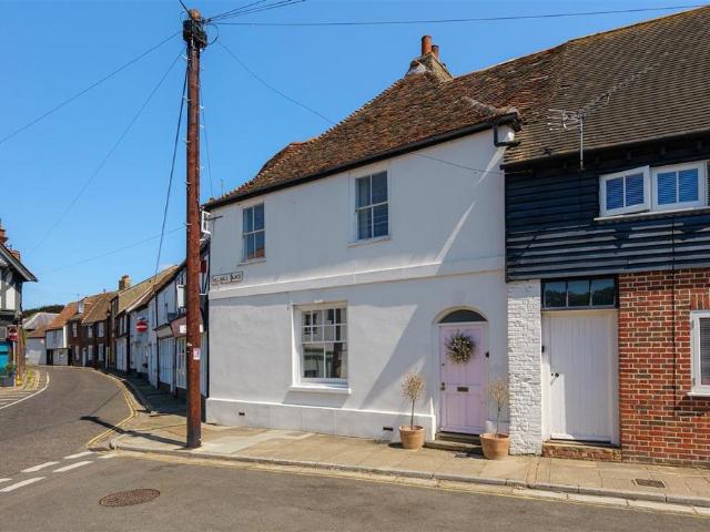 5 bedroom terraced house for sale