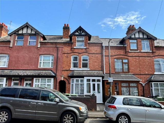 5 bedroom terraced house for sale