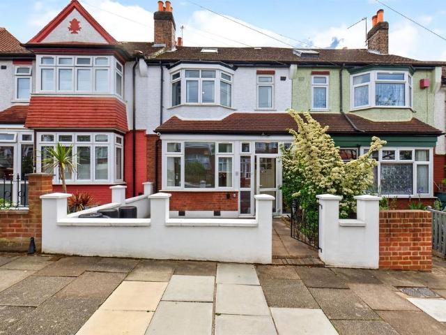 5 bedroom terraced house for sale