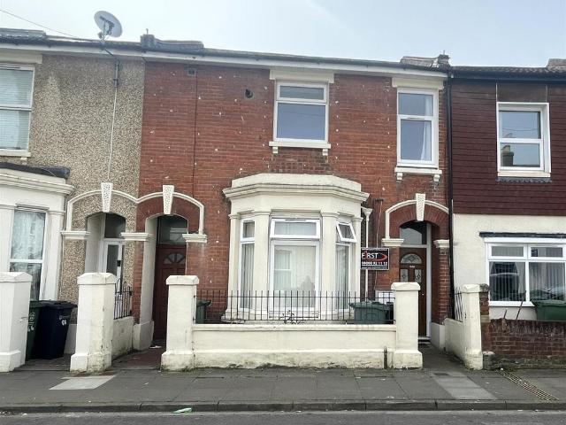 5 bedroom terraced house for sale