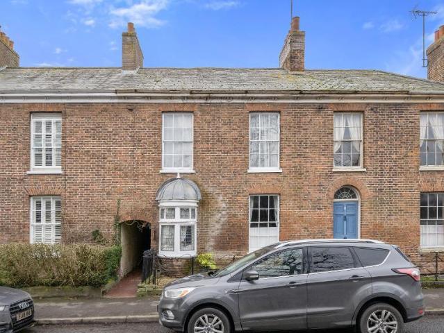5 bedroom terraced house for sale