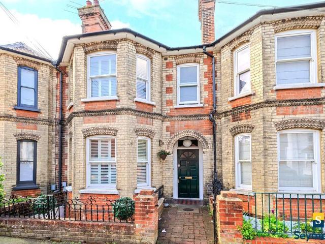 5 bedroom terraced house for sale