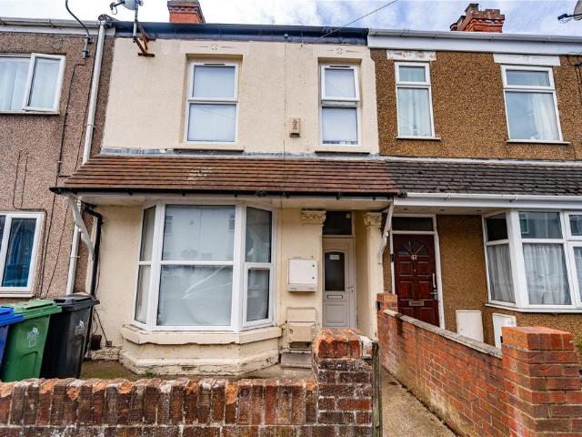 5 bedroom terraced house for sale