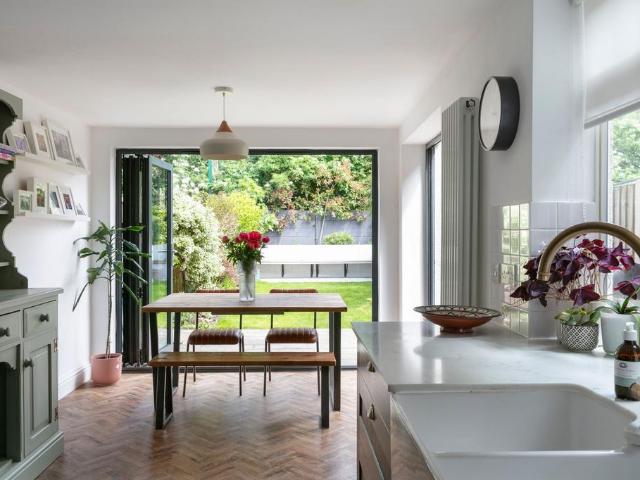 5 bedroom terraced house for sale
