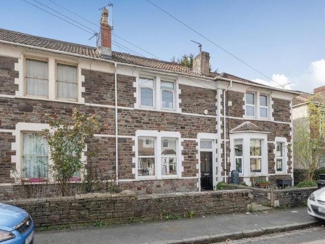 5 bedroom terraced house for sale