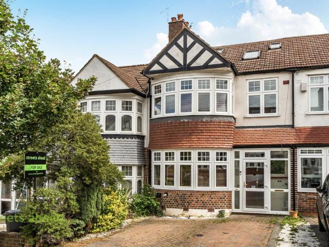 5 bedroom terraced house for sale