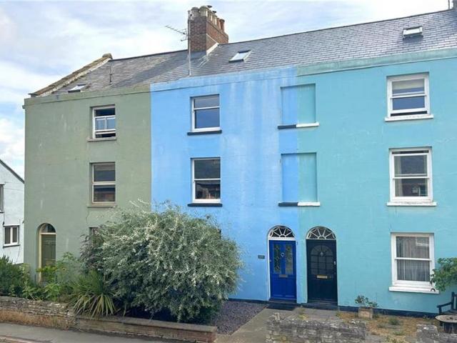 5 bedroom terraced house for sale