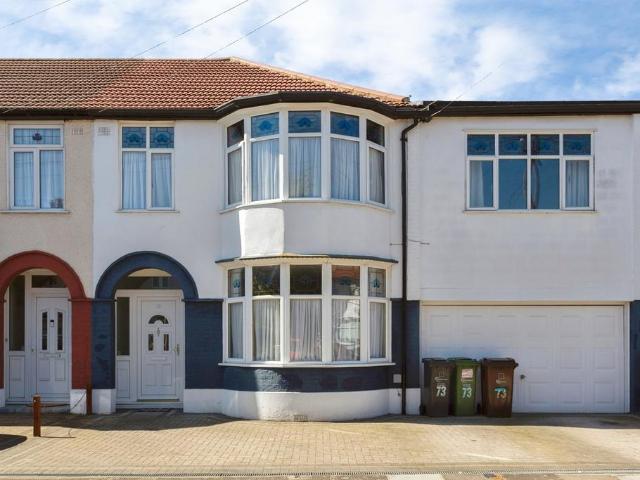 5 bedroom terraced house for sale