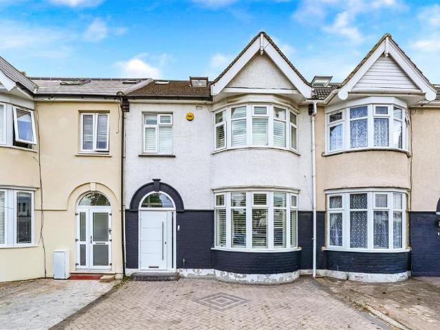 5 bedroom terraced house for sale