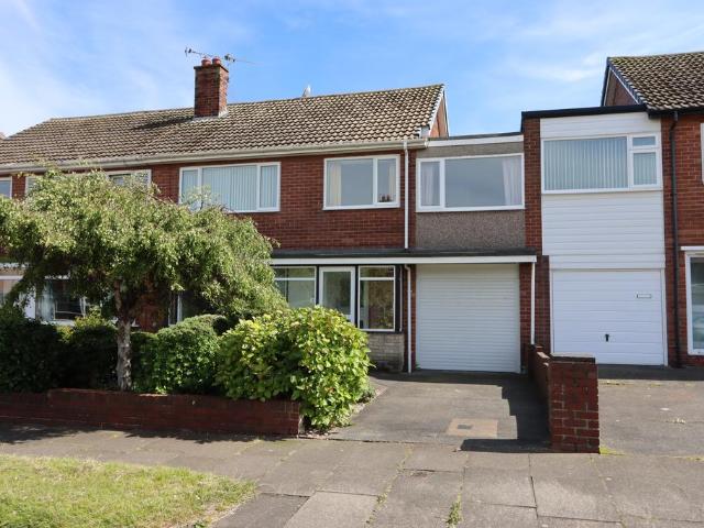 5 bedroom terraced house for sale