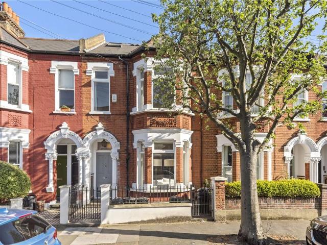 5 bedroom terraced house for sale