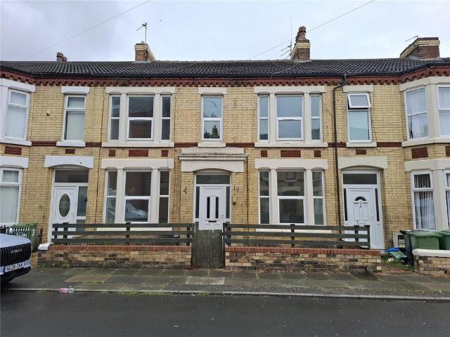 5 bedroom terraced house for sale
