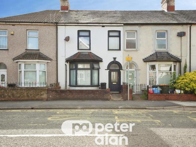 5 bedroom terraced house for sale