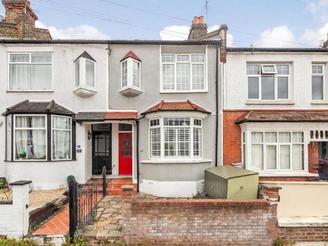 5 bedroom terraced house for sale