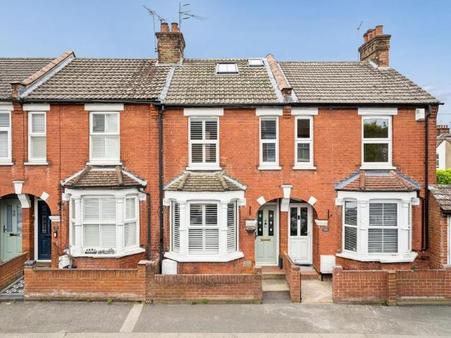 5 bedroom terraced house for sale