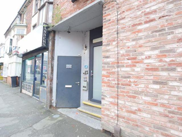 5 bedroom terraced house for sale