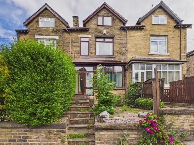 5 bedroom terraced house for sale