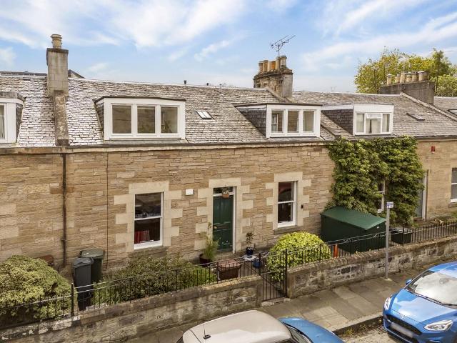 5 bedroom terraced house for sale