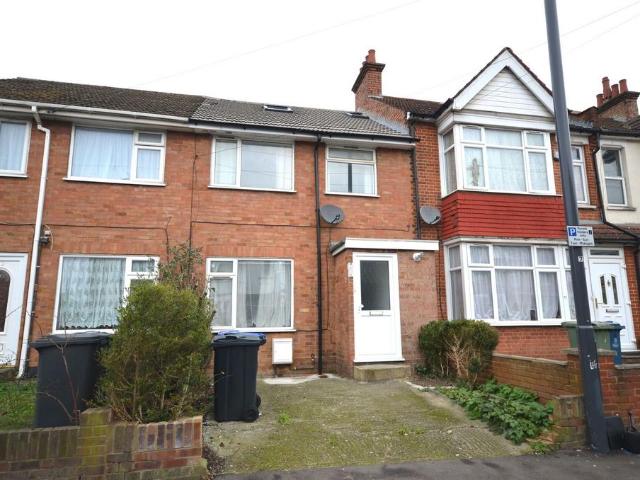 5 bedroom terraced house for sale