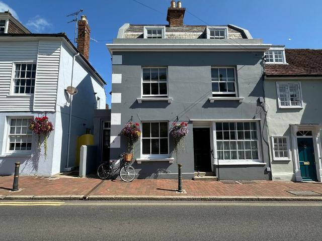 5 bedroom terraced house for sale