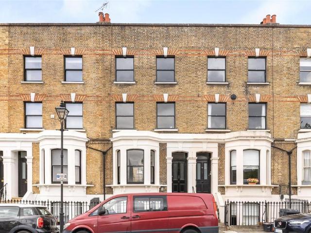 5 bedroom terraced house for sale