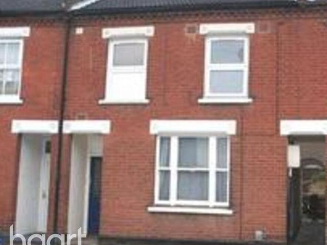 5 bedroom terraced house for sale