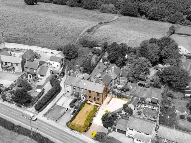 5 bedroom terraced house for sale