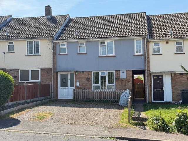 5 bedroom terraced house for sale