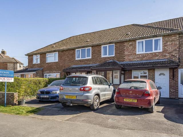 5 bedroom terraced house for sale