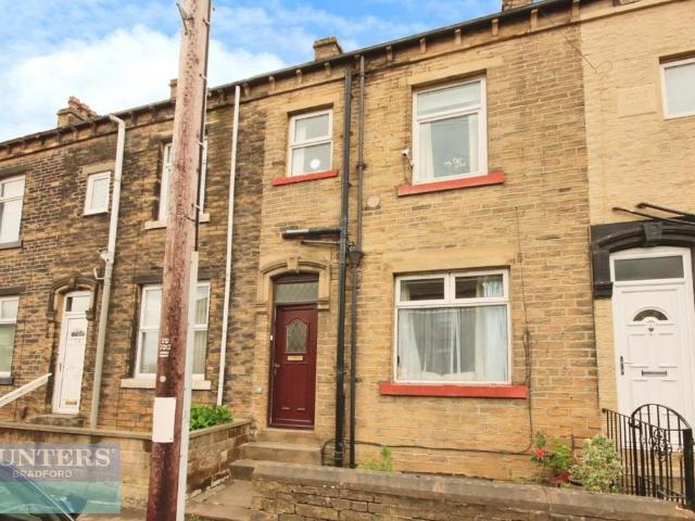 5 bedroom terraced house for sale