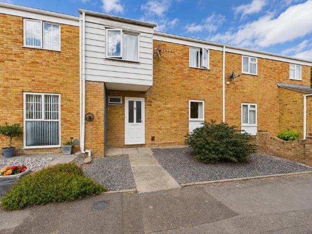 5 bedroom terraced house for sale