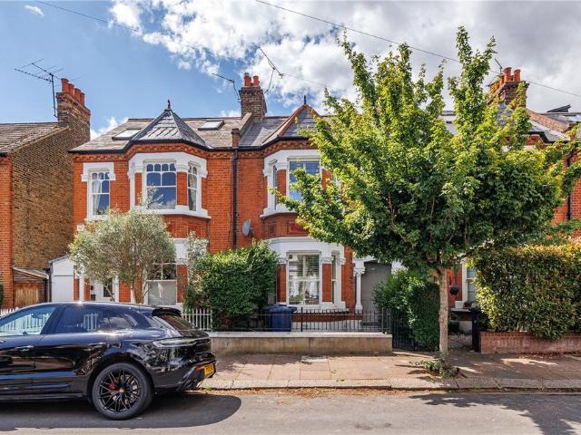 5 bedroom terraced house for sale