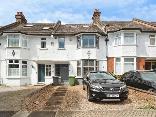 5 bedroom terraced house for sale