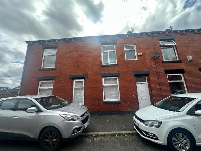 5 bedroom terraced house for sale