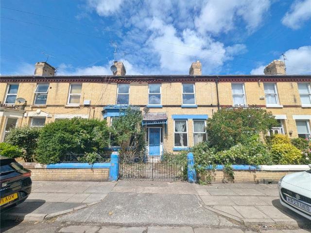 5 bedroom terraced house for sale