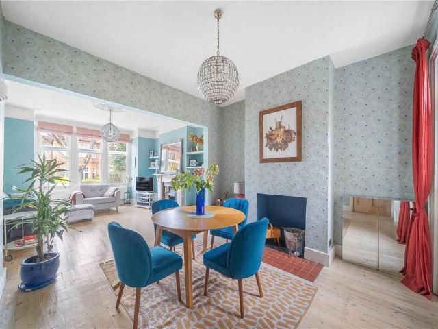 5 bedroom terraced house for sale